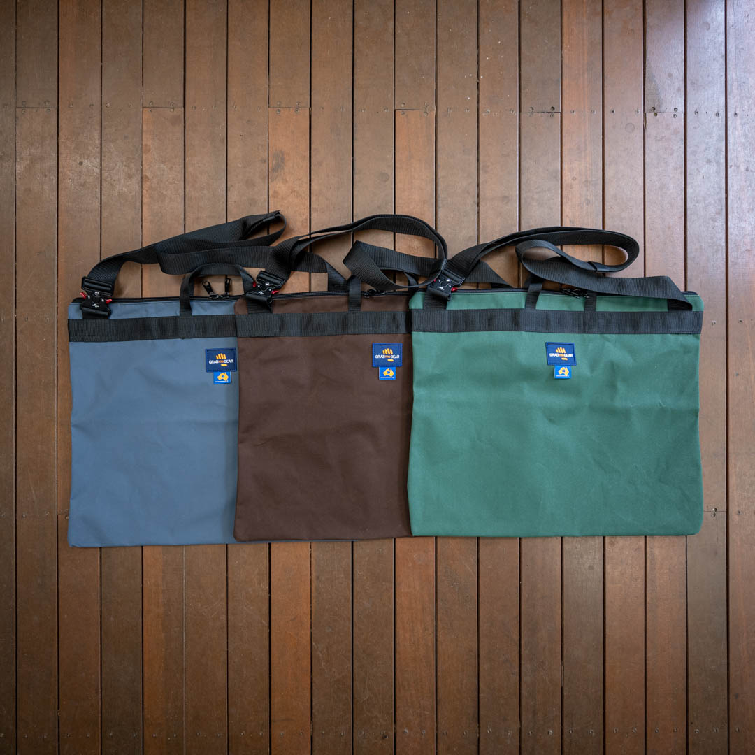 GEAR MATE 68 - CLEAN UP BAG (RANDOM COLOURS) – GRABmeGEAR